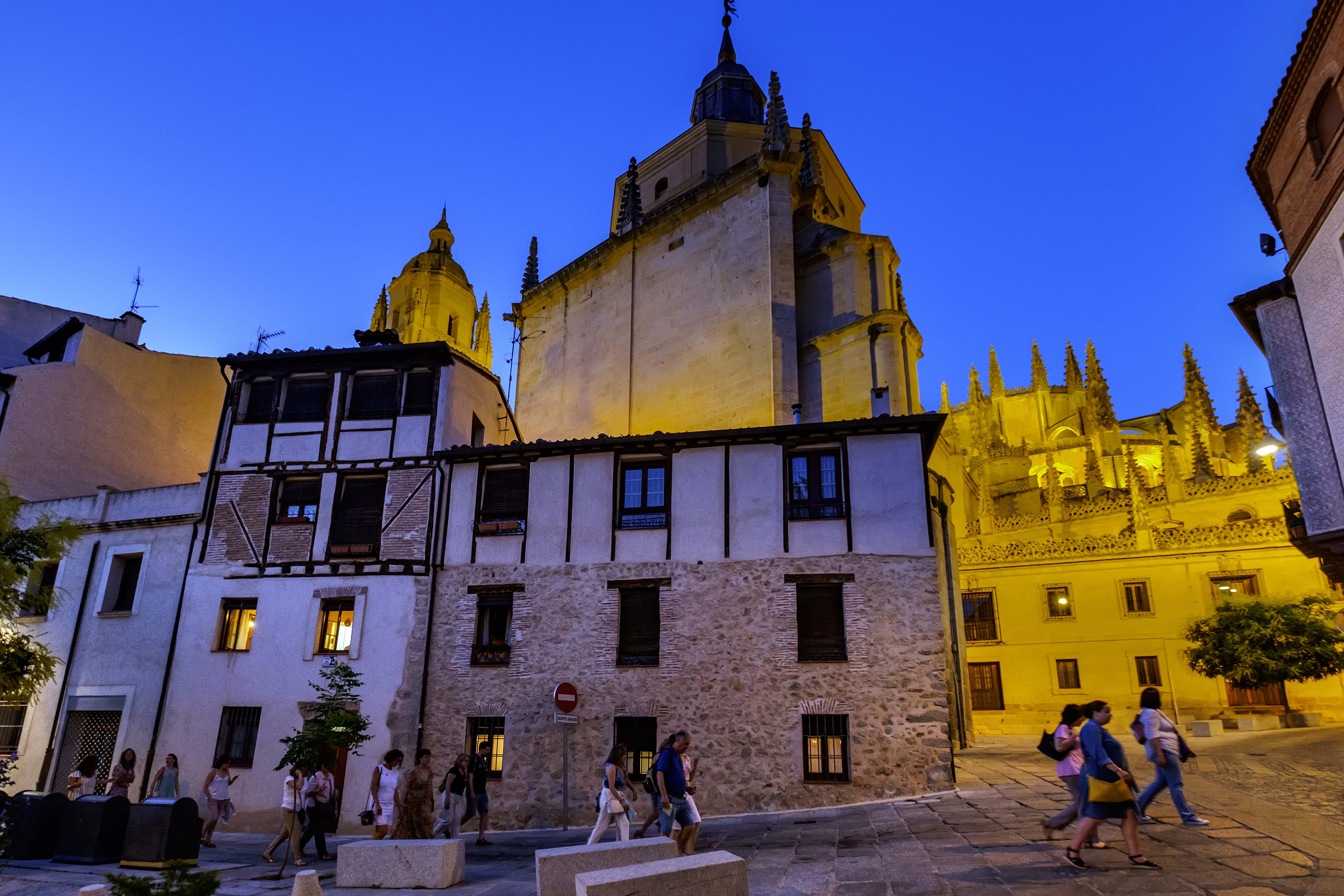 La presentación del libro ‘Ciudades de Sefarad’ inaugura el XIV Ciclo de Actividades en la ...